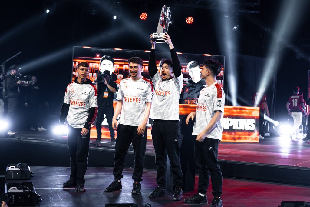LA Thieves Claim CDL Major III Trophy in Stunning Grand Final Sweep ...