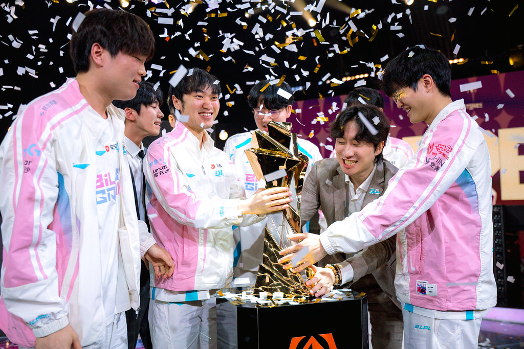 BLG Become First Team to Sweep LPL All-Pro Votes